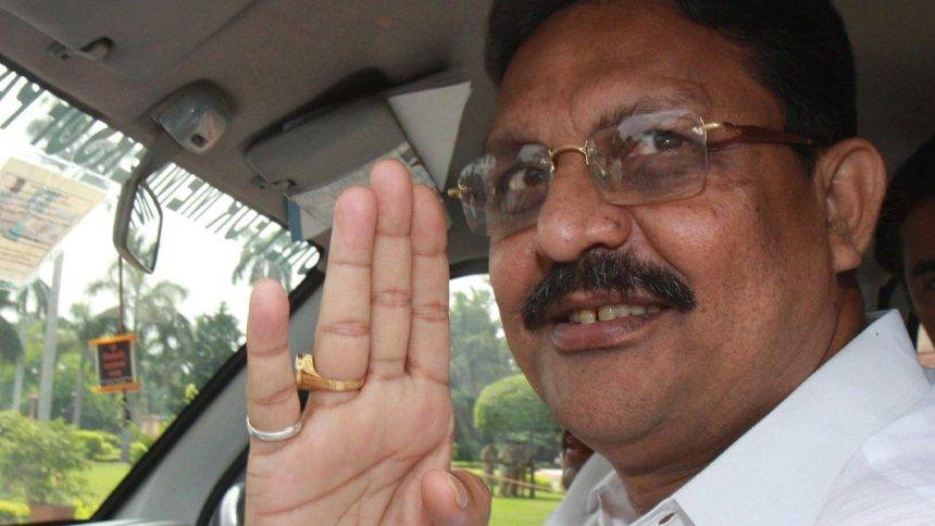 Afzal Ansari Net Worth 2025, Age, Wife, Children, Family, House, Salary ...