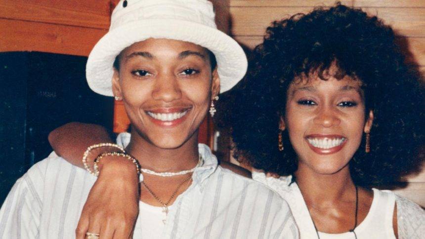 Was Whitney Houston Gay or Lesbian? Girlfriend Name and Age - NAYAG News