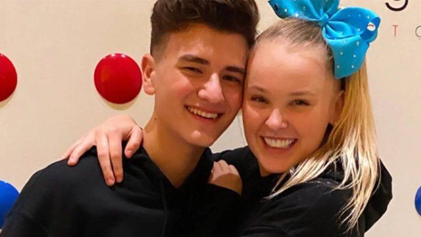 Who is JOJO Siwa Dating Now 2023? How is JOJO Siwa Pregnant? How Old is ...