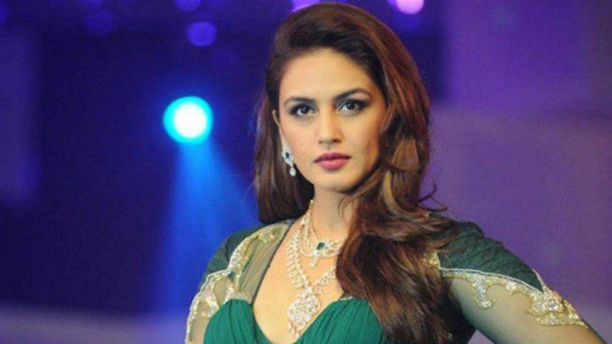Huma Qureshi Biography Age, Weight and Height, Carrier, Relationships ...
