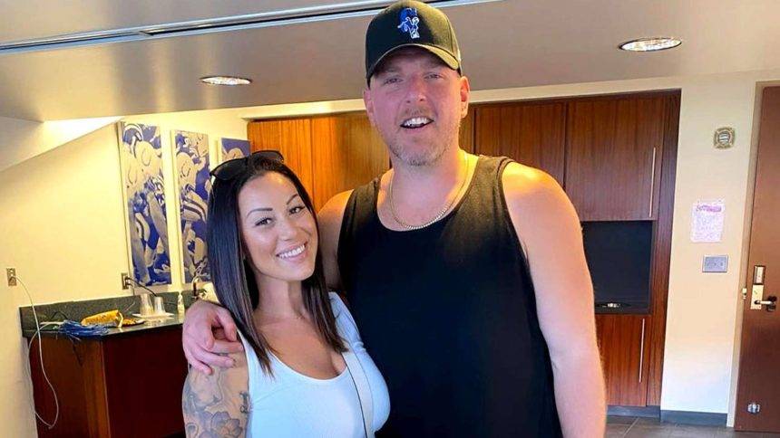 Pat McAfee Wife Samantha McAfee, Age - NAYAG News