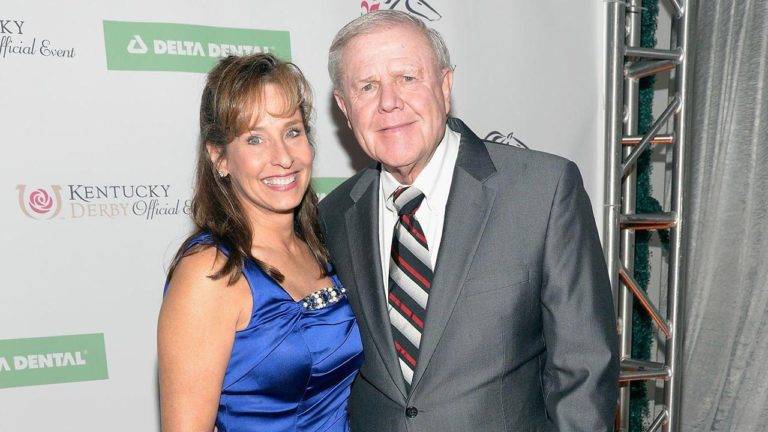 Susan Sweeney Crum Age, How Old Is Denny Crum Wife Susan Sweeney ...
